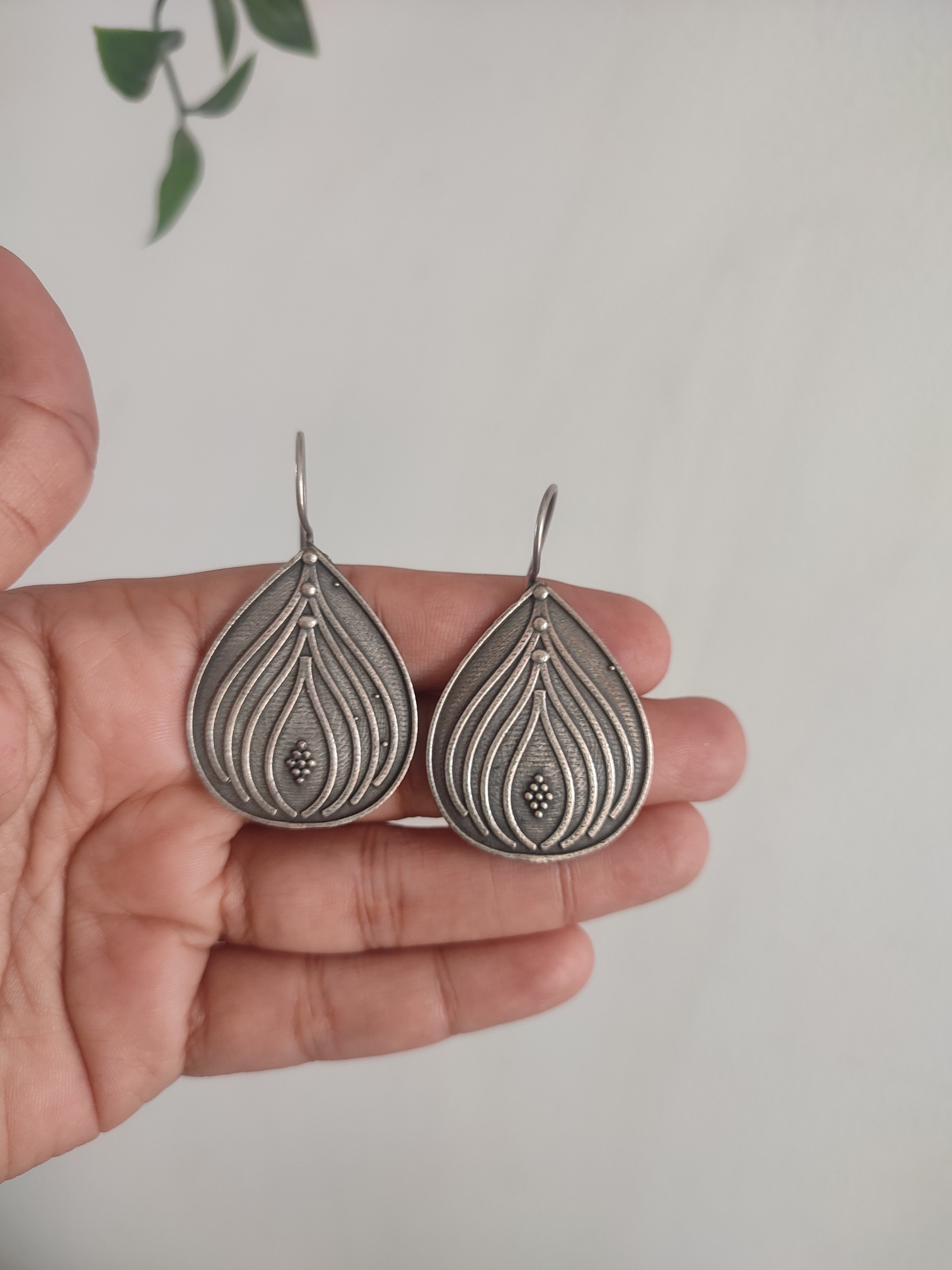 Bina Casual Earrings – Lightweight Everyday Wear – Kreative Curio